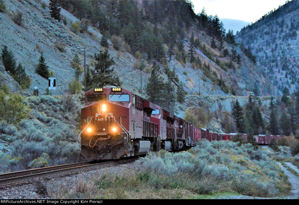 CP 9352 EB CP Thompson Sub